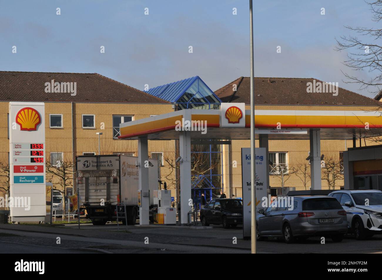 Dutch sell station hi-res stock photography and images - Alamy