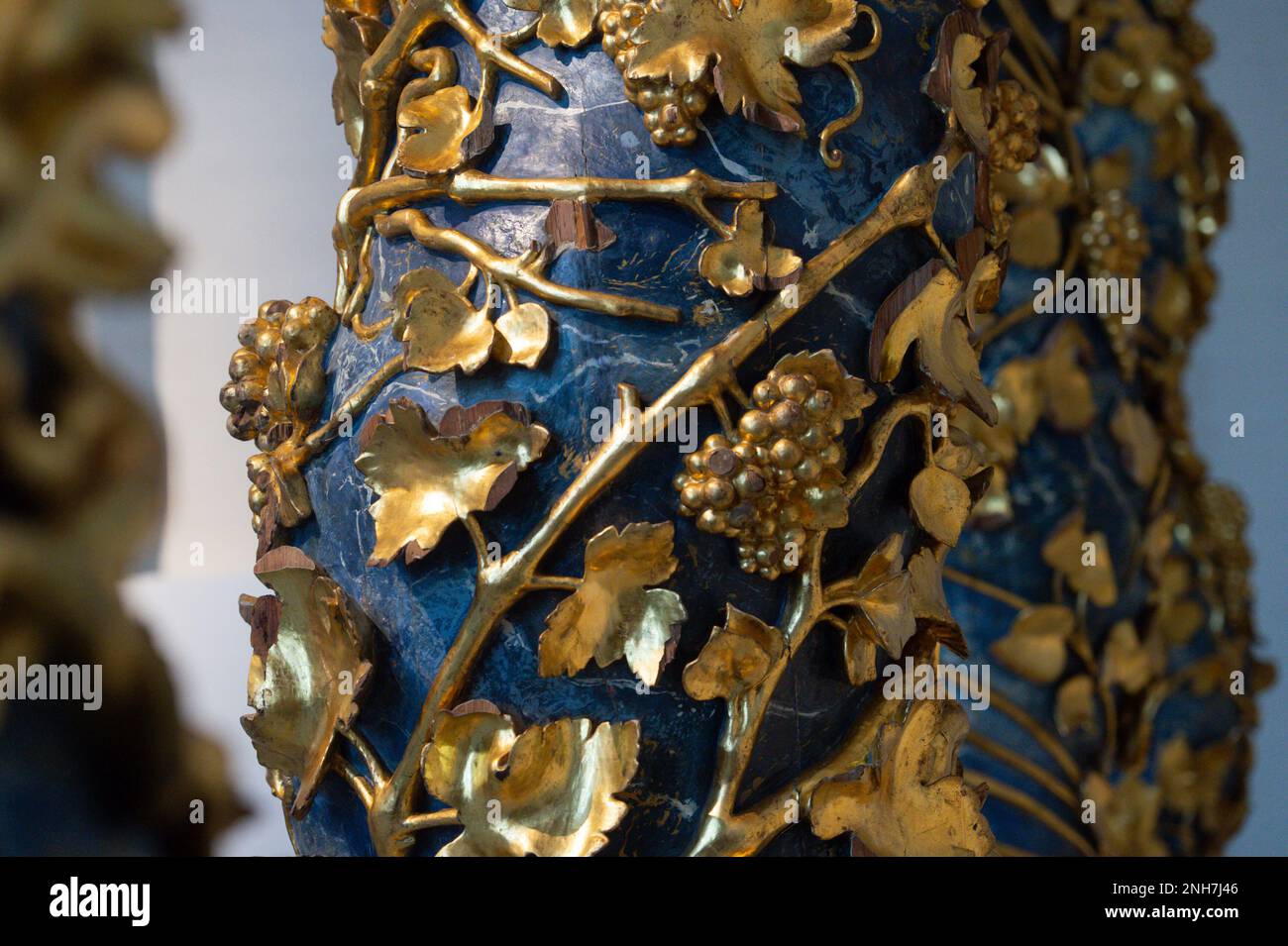 Detail of one of the columns during the presentation of the Solomonic ...