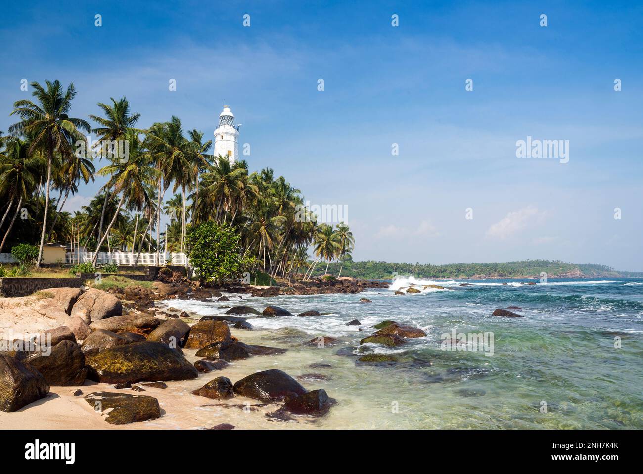Dondra head lighthouse in the coast of Dondra, Southern Province, Sri ...