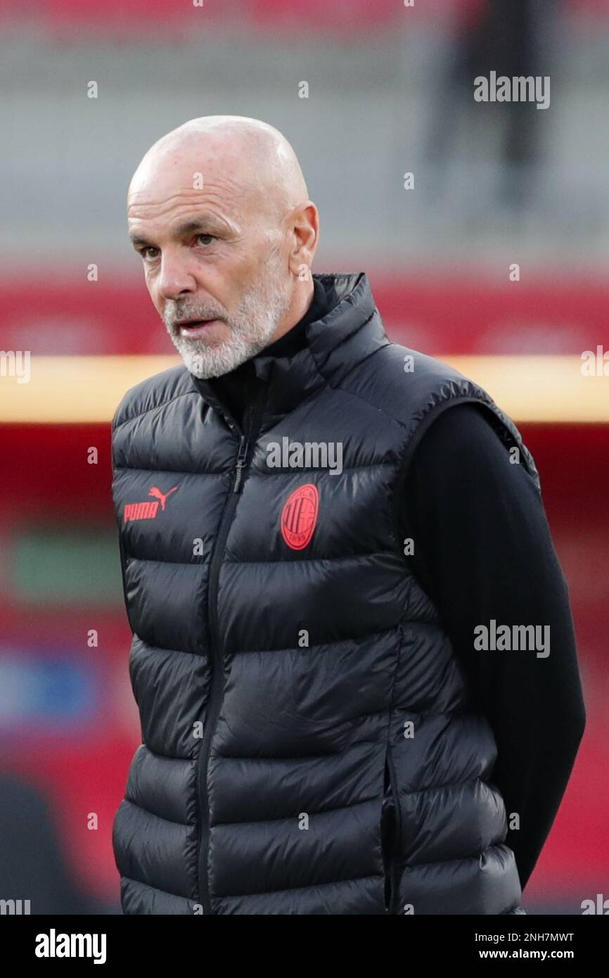 Coach Stefano Pioli of Milan seen during the 2022–23 Serie A TIM ...