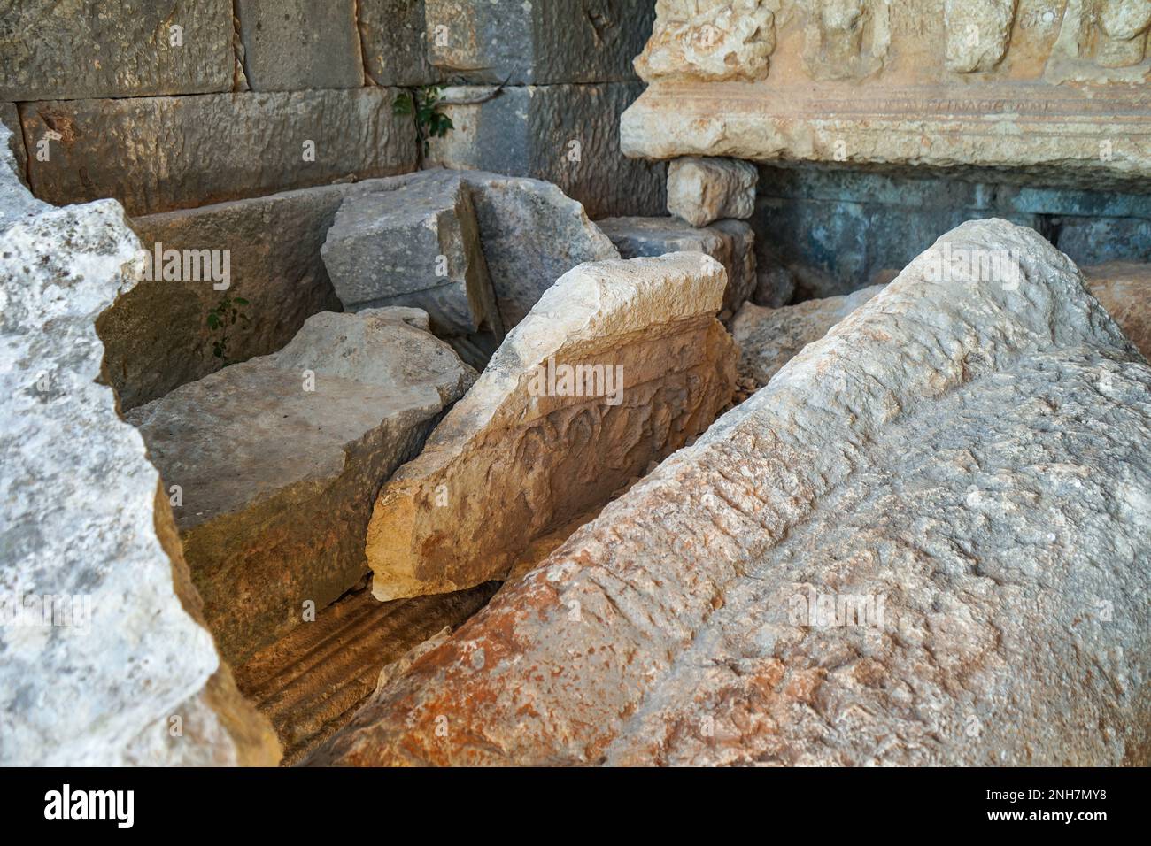 Ancient roman tombstone hi-res stock photography and images - Alamy