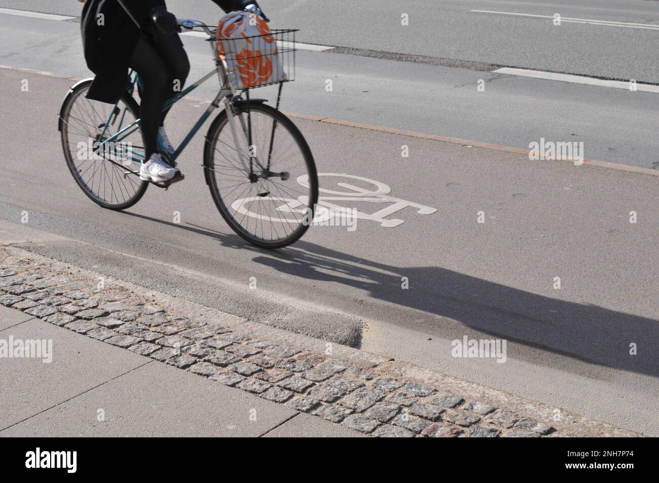 Copenhagen/Denmark/21 ebraury 2023/ Danes as biker nation and use bike ...