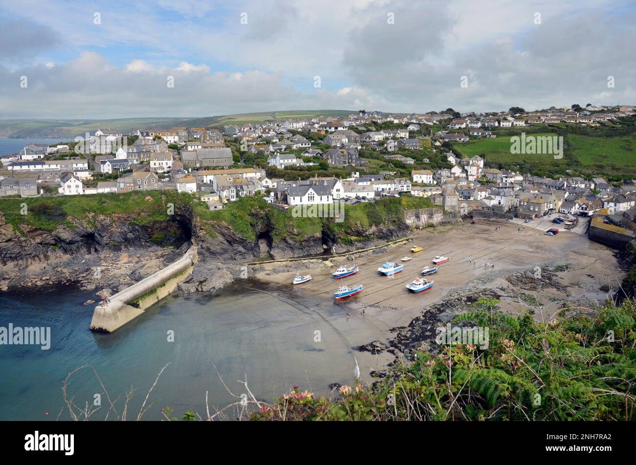 port isaac cornwall england Stock Photo - Alamy