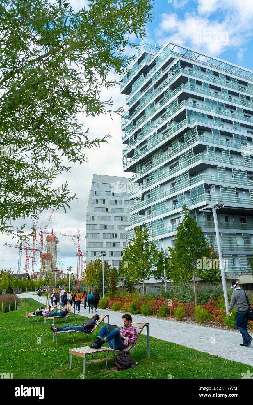 Paris, France, Modern Architecture, New Neighborhood, Eco Quartier, Les ...