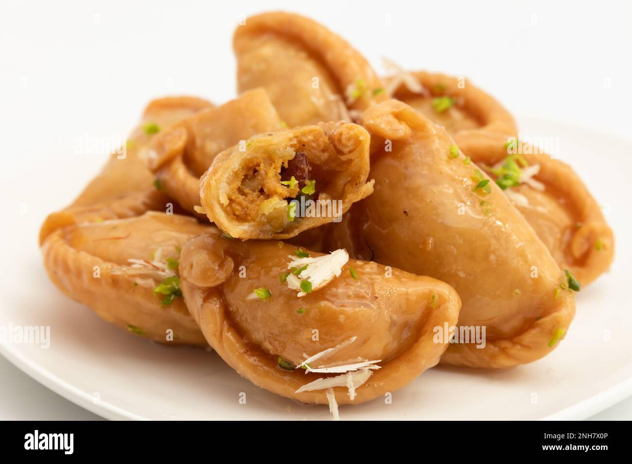 Pirukiya hi-res stock photography and images - Alamy