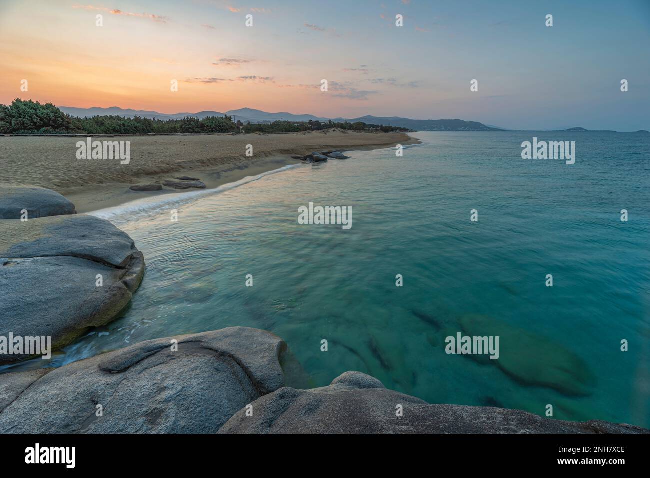 Sand beaches in naxos hi-res stock photography and images - Alamy