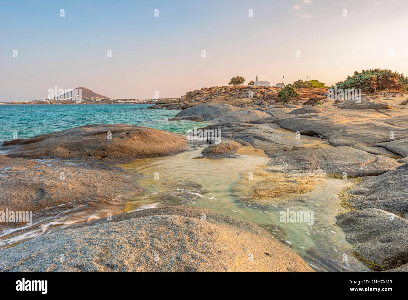 Sand beaches in naxos hi-res stock photography and images - Alamy