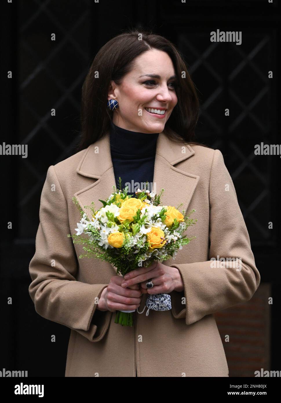 Slough, UK. 21st Feb, 2023. Slough, UK. The Princess of Wales visits ...