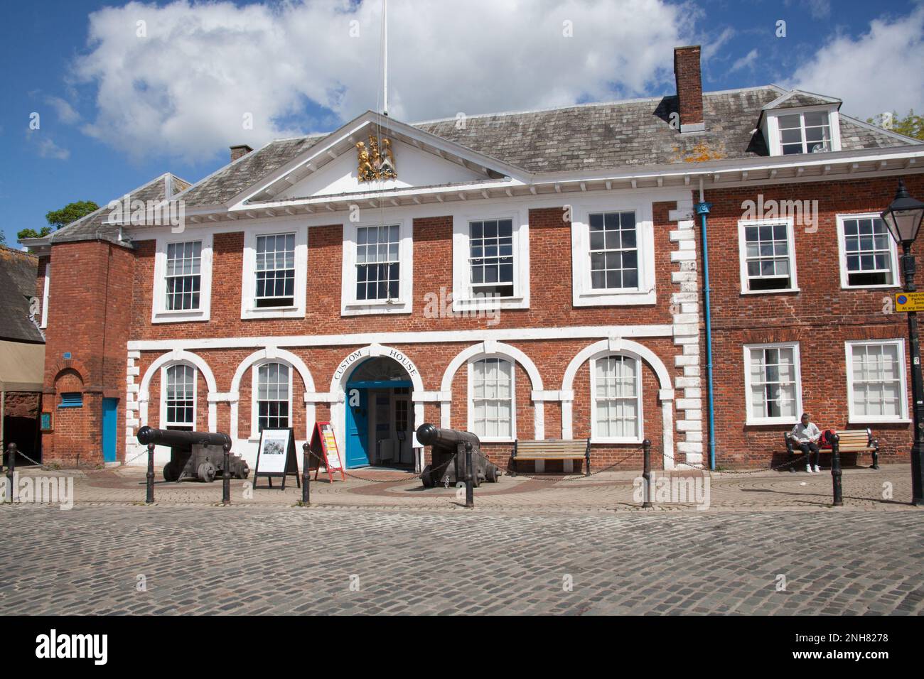 Custom house exeter hi-res stock photography and images - Alamy