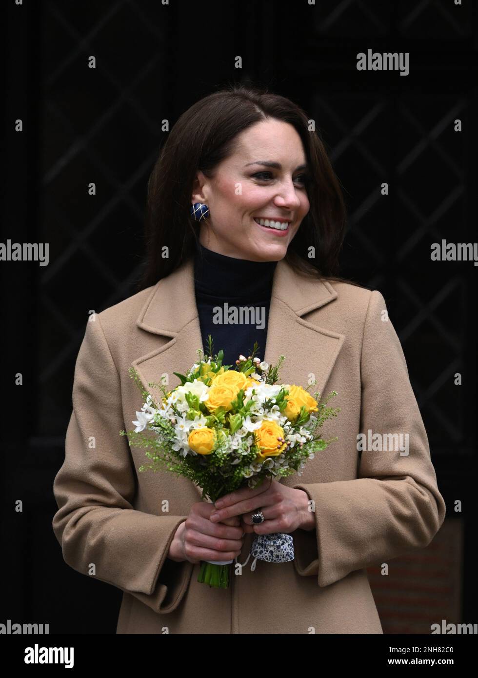 Slough, UK. 21st Feb, 2023. Slough, UK. The Princess of Wales visits ...