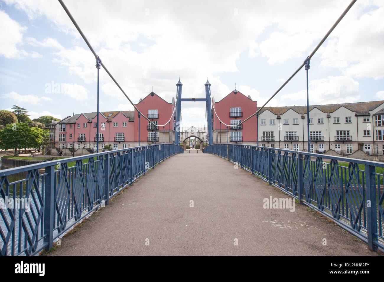 Views of the River Exe and Cricklepit Bridge in Exeter, Devon in the UK ...