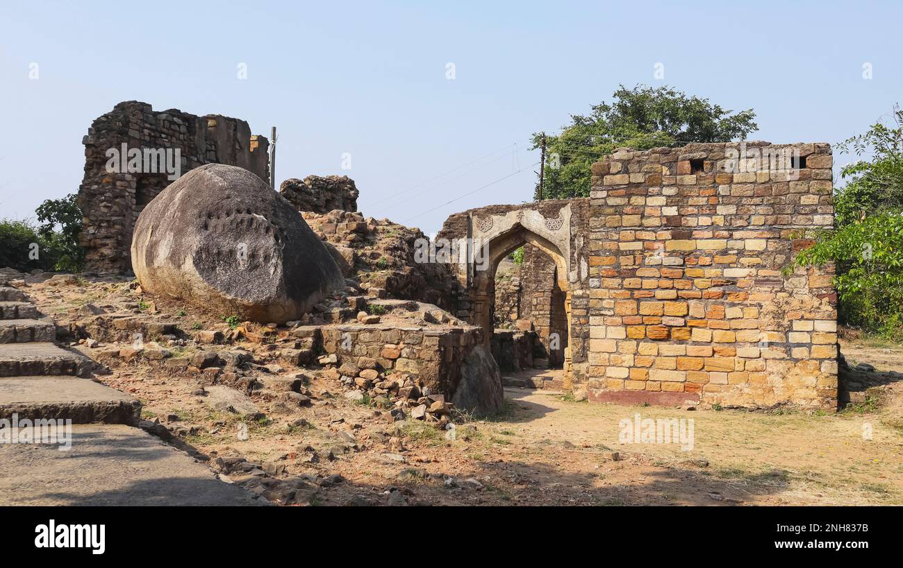 Ruined Fort View of Rani Durgavati Fort, 11th Century Fort, Jabalpur ...