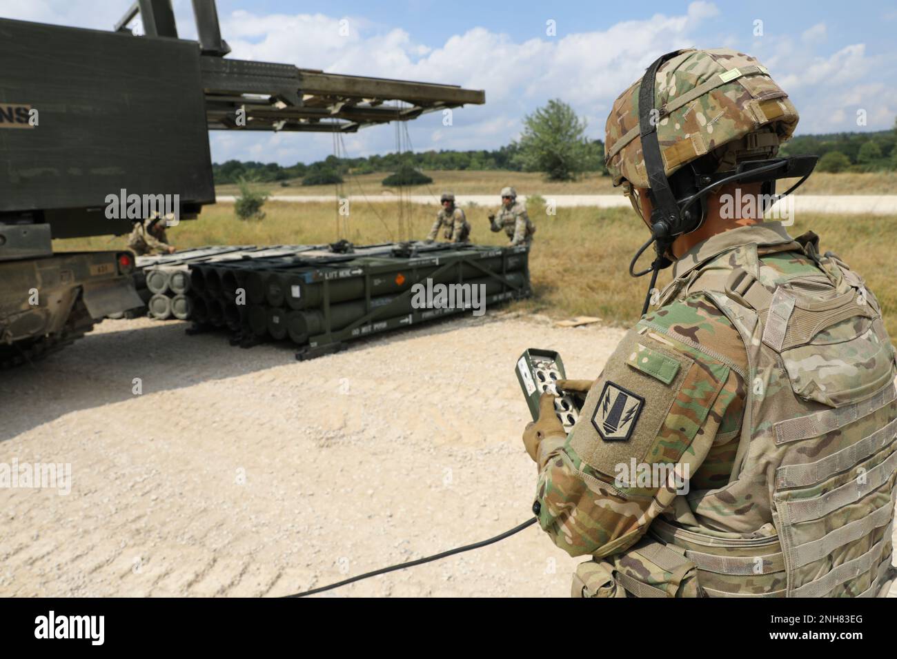 Soldiers from 1st Battalion, 77th Field Artillery Regiment, 41st Field ...
