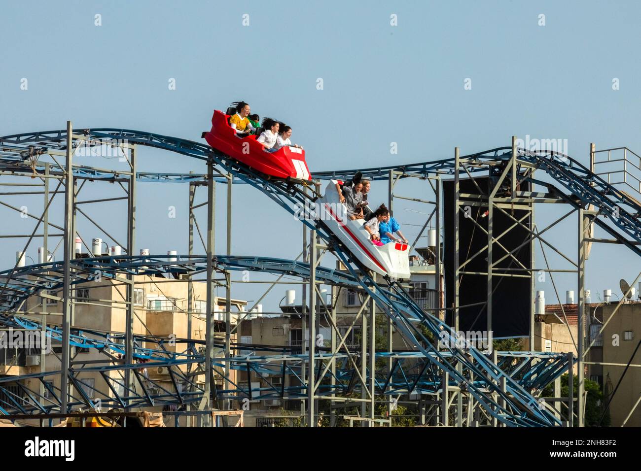 Girls only day at Biluna Luna Park a ultra religious and kosher ...