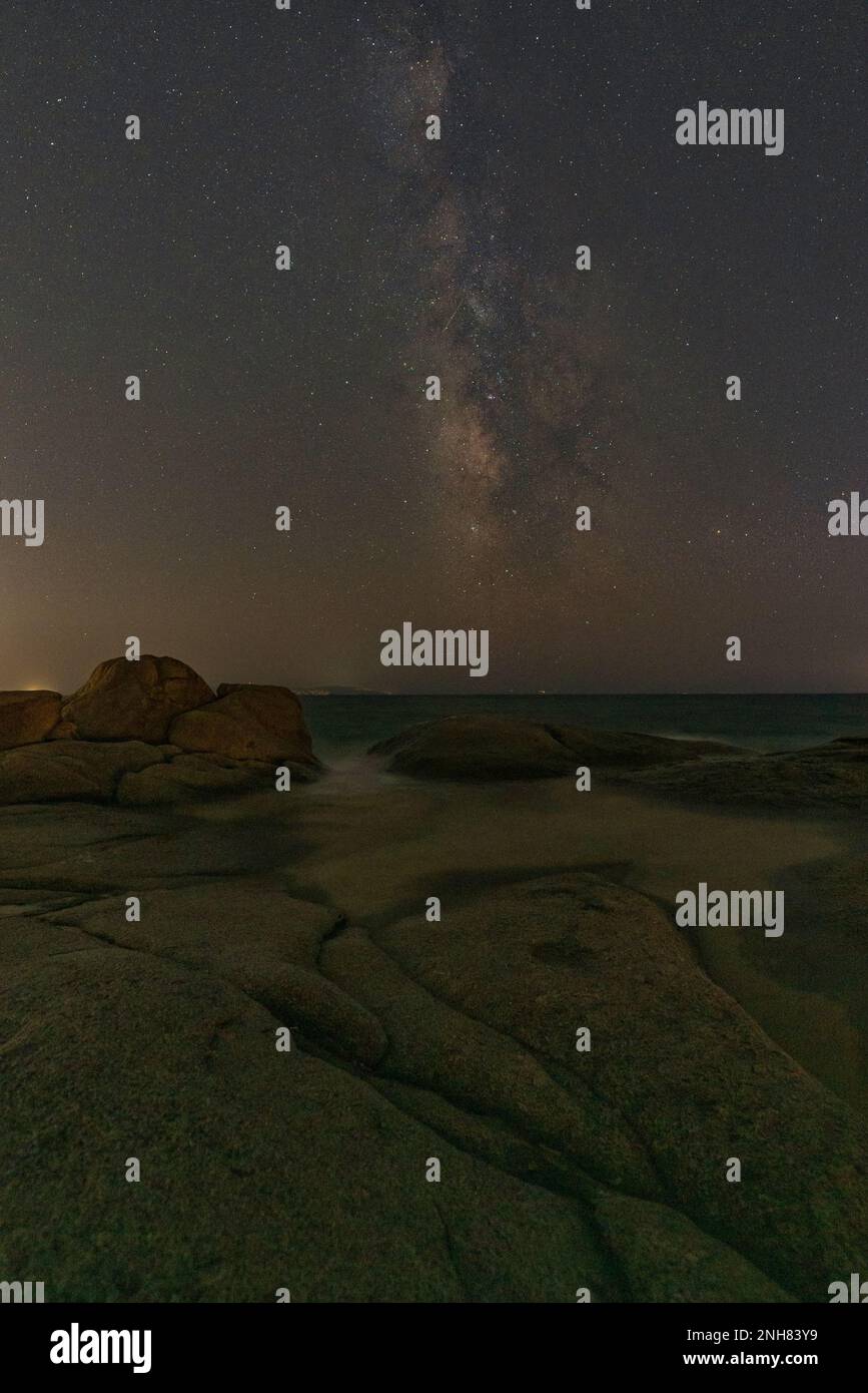 Night view with milky way of Agia Anna beach, Naxos Stock Photo - Alamy