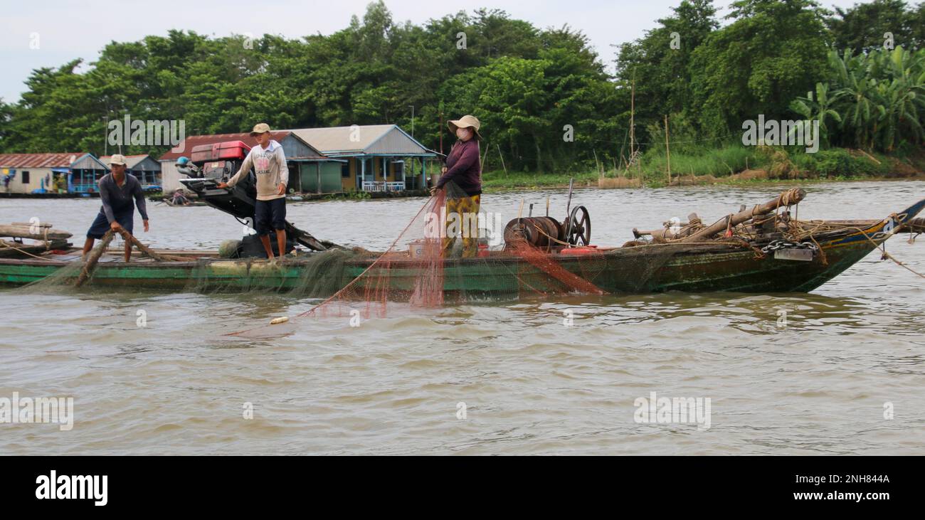 Chau Doc Floating Village, Fish Farm & Cham Minority Village Stock ...