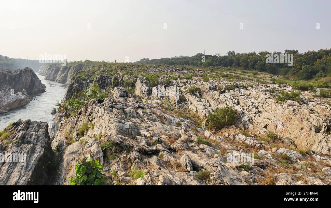 Marble rocks bedaghat hi-res stock photography and images - Alamy
