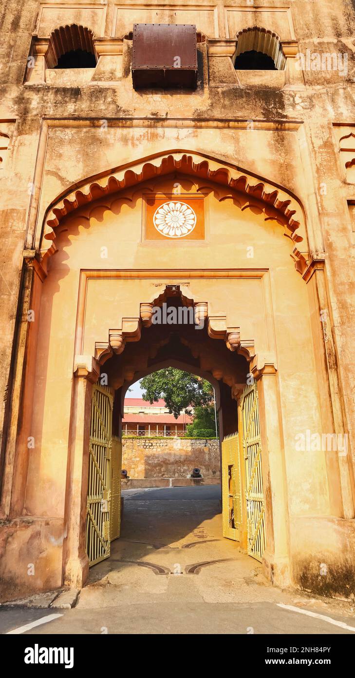 Rear View of Main Mahal Entrance of Jhansi Fort, Uttar Pradesh, India ...