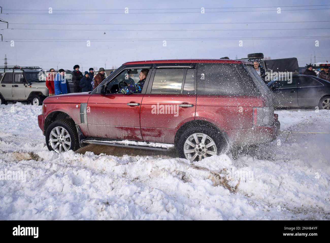 Land rover vehicle hi-res stock photography and images - Alamy