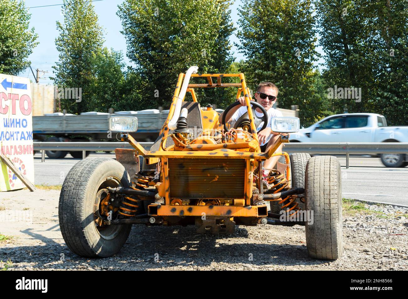 Buggy service hi-res stock photography and images - Alamy