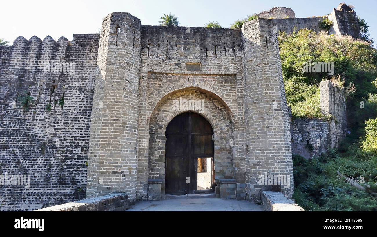 Katoch dynasty hi-res stock photography and images - Alamy