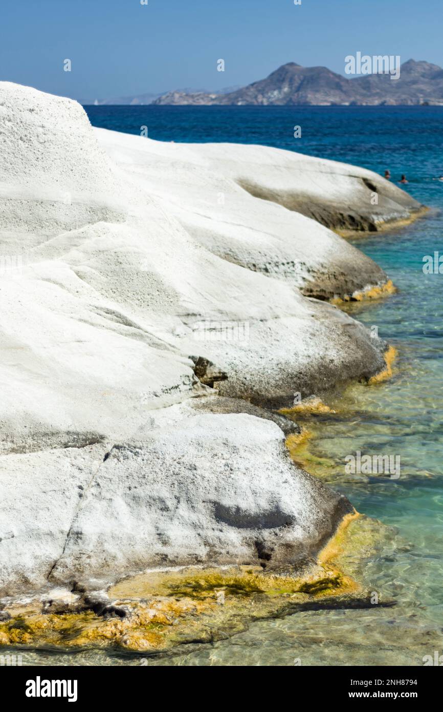 Sarakiniko white cliff milos hi-res stock photography and images - Alamy