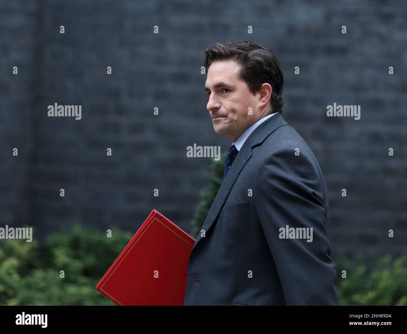 Minister of state for veteran affairs hi-res stock photography and ...