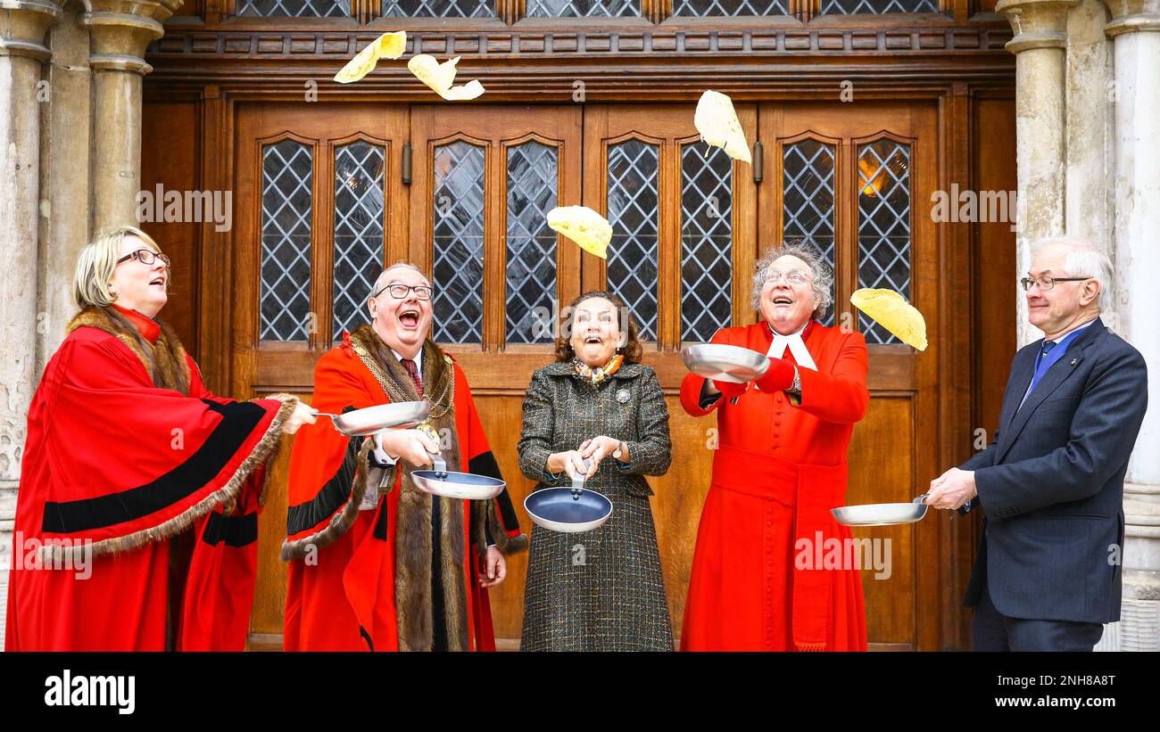 London, UK. 21st Feb, 2023. The Lady Mayoress, Felicity Lyons opens the ...