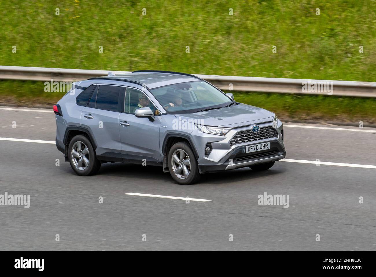 Toyota rav4 design hev 4x2 cvt hi-res stock photography and images - Alamy