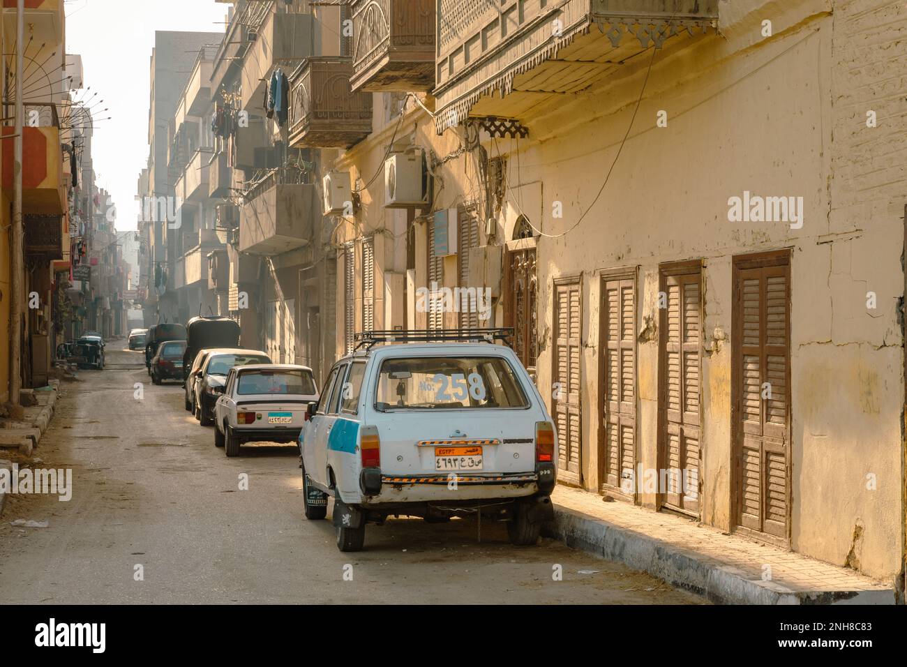 Traditional houses in the old town of Luxor, Egypt Stock Photo - Alamy