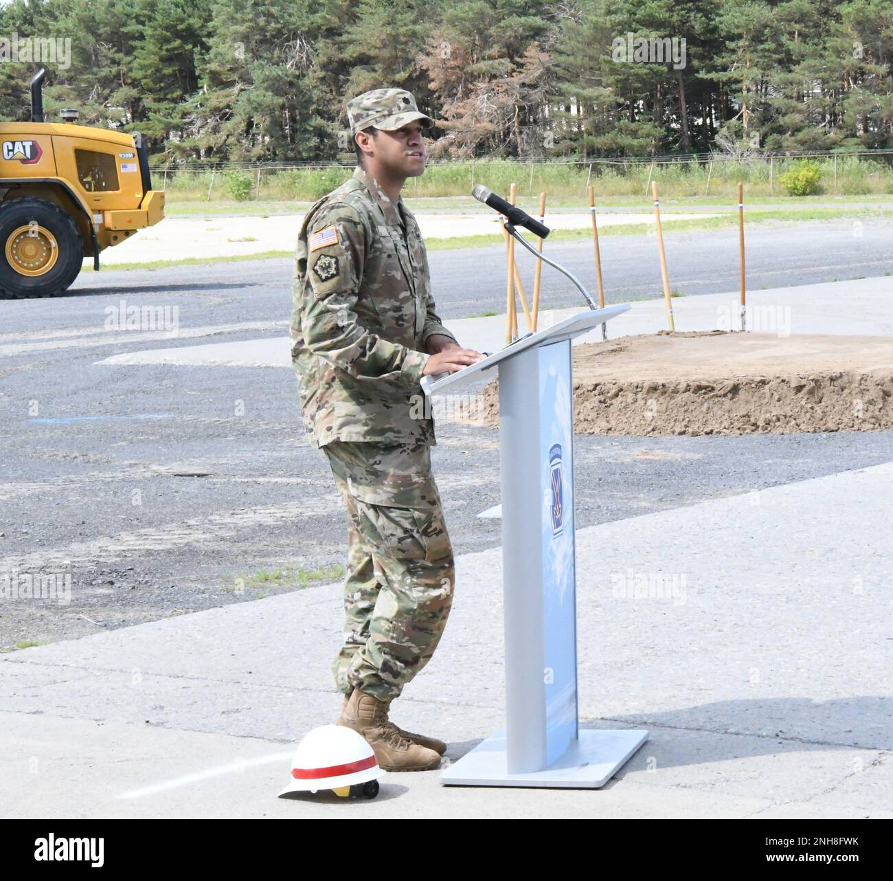 Lt. Col. Matthew Pride, U.S. Army Corps of Engineers deputy district ...