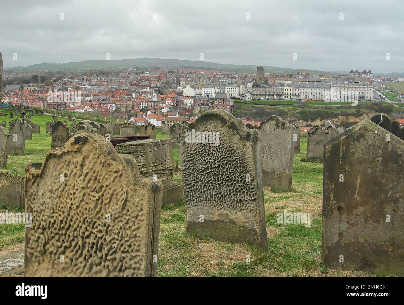 St mary the virgin burial ground whitby hi-res stock photography and ...