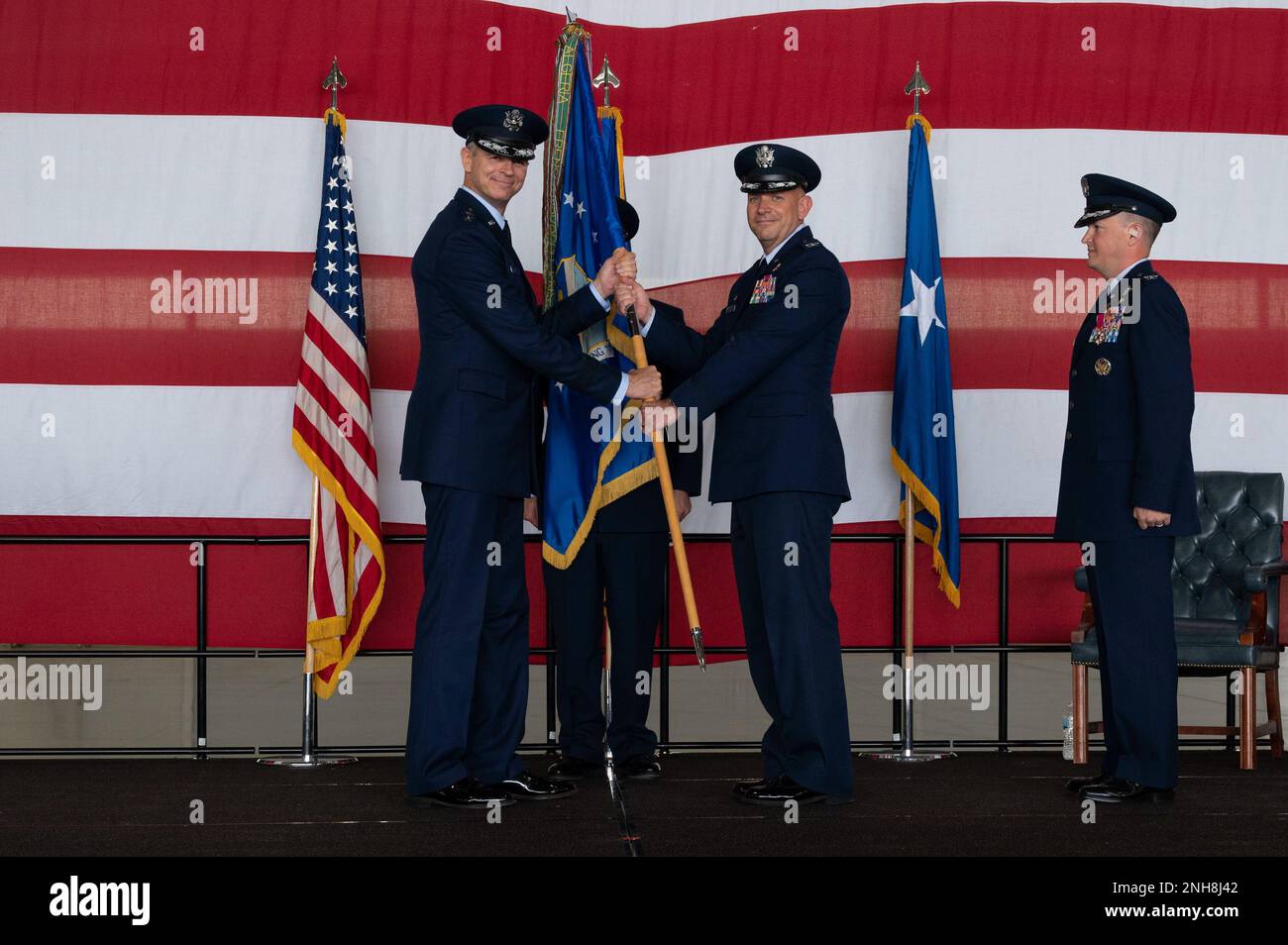Col kevin davidson hi-res stock photography and images - Alamy