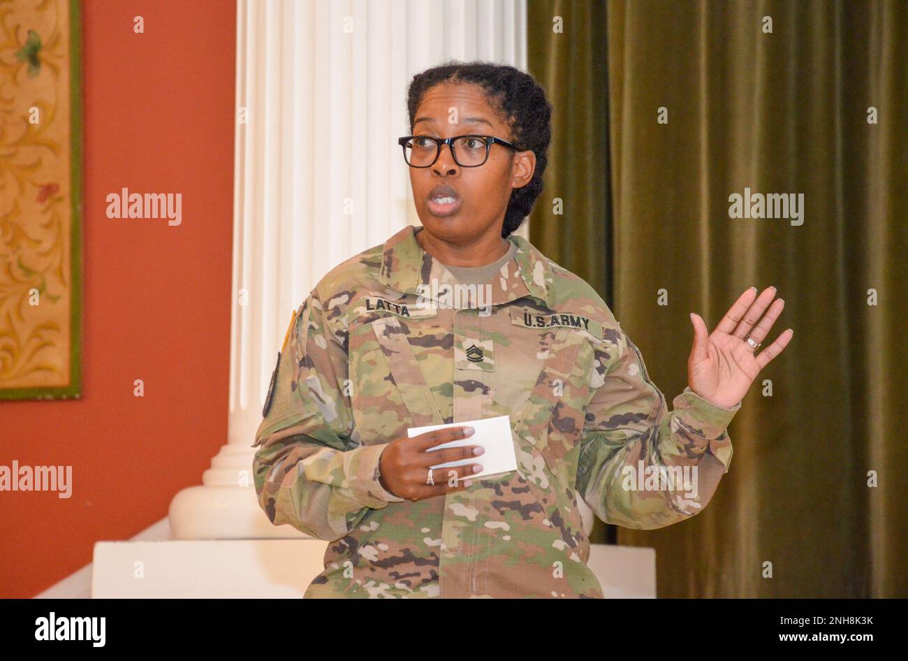 Military directive hi-res stock photography and images - Alamy