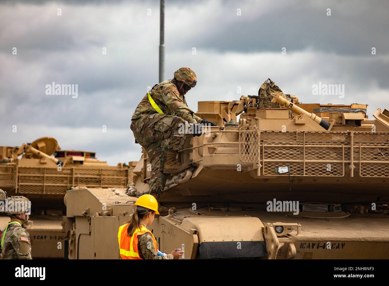 U.S. Army soldier assigned to the 3rd Armored Brigade Combat Team, 1st ...