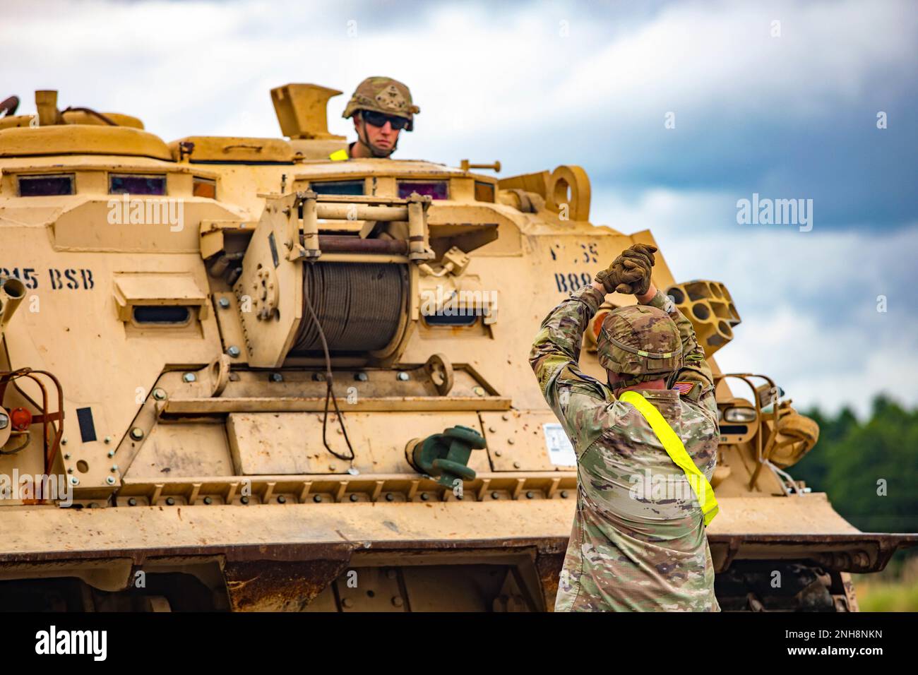 U.S. Army soldiers assigned to the 3rd Armored Brigade Combat Team, 1st ...