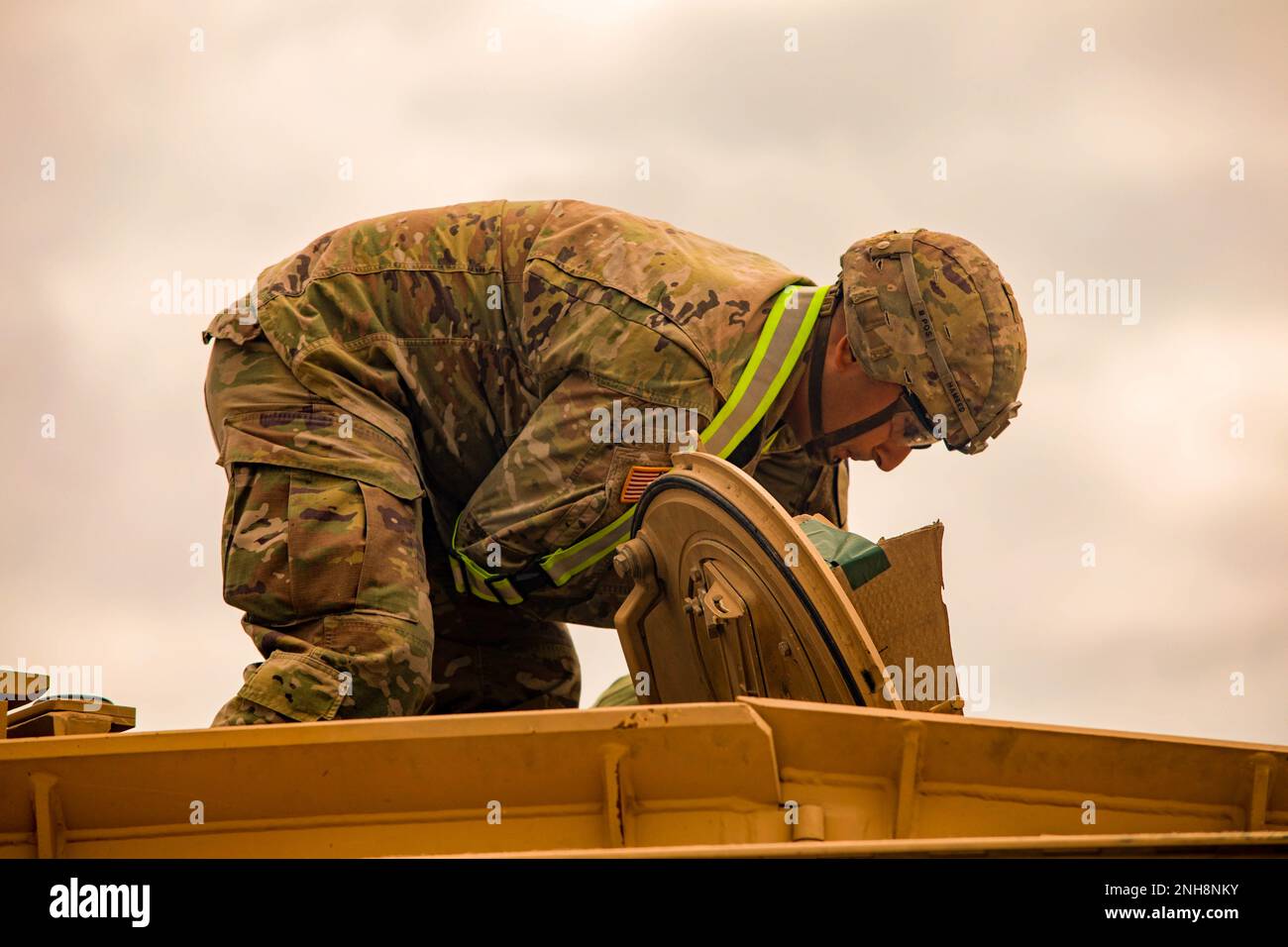 U.S. Army soldier assigned to the 3rd Armored Brigade Combat Team, 1st ...