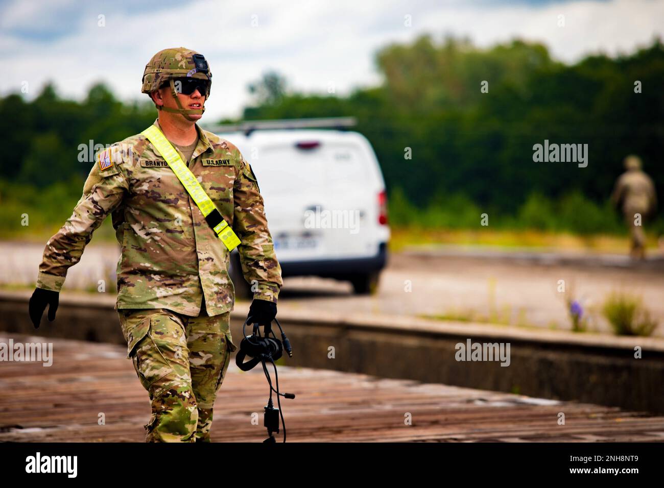 U.S. Army soldier assigned to the 3rd Armored Brigade Combat Team, 1st ...