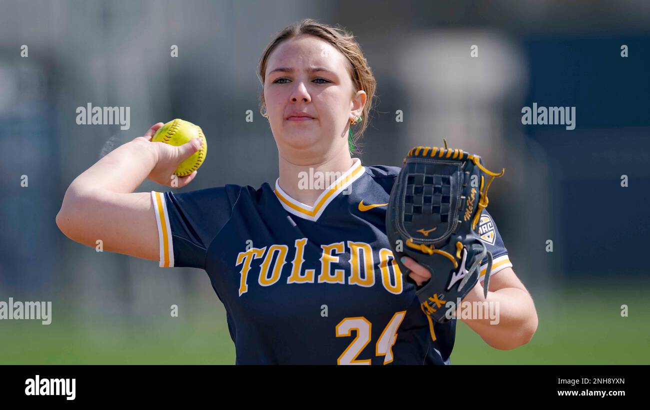 Relief Pitcher Softball