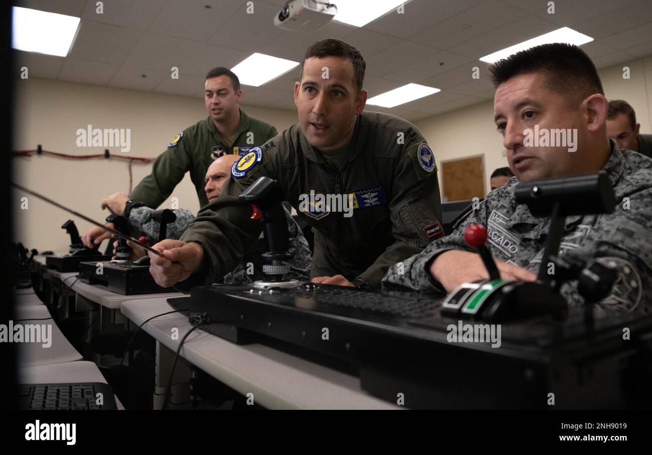 558th fts hi-res stock photography and images - Alamy