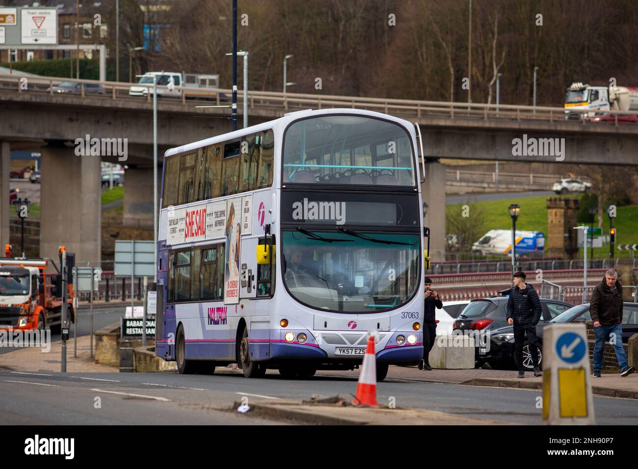 Transdev bus uk hi-res stock photography and images - Alamy