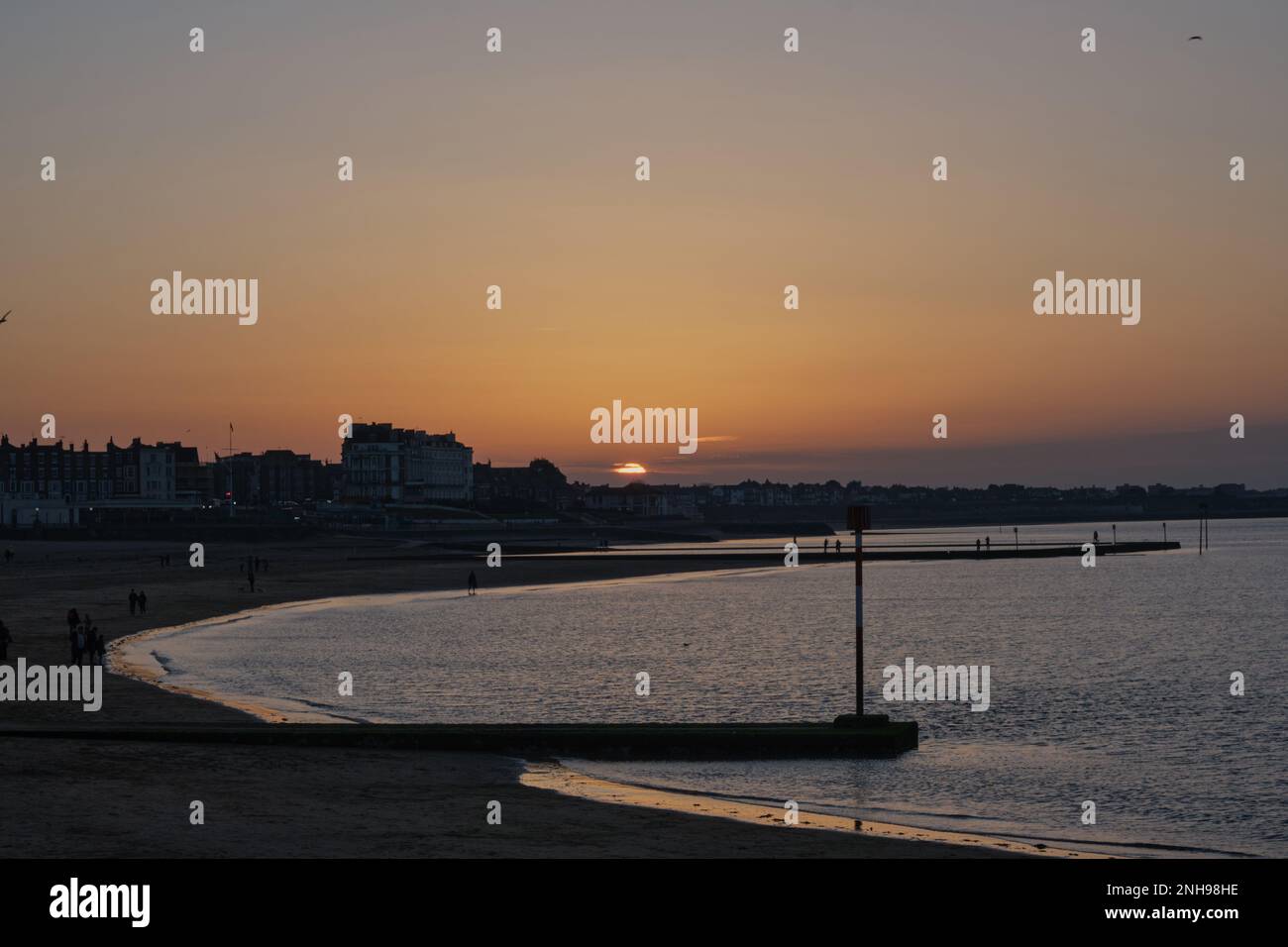 Margate beach sunset hi-res stock photography and images - Alamy