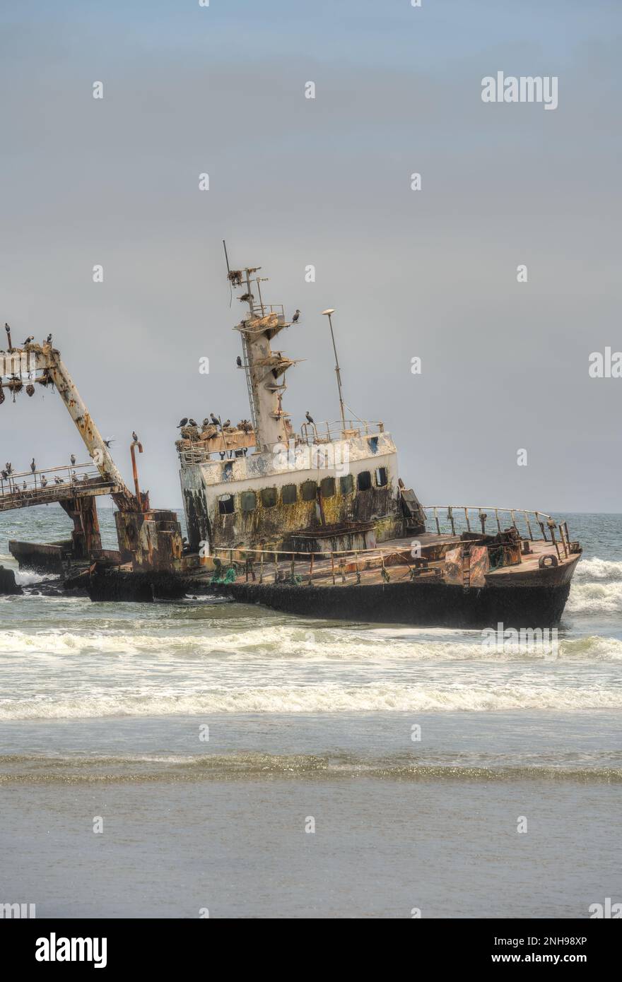 Shipwreck namib desert namibia hi-res stock photography and images - Alamy