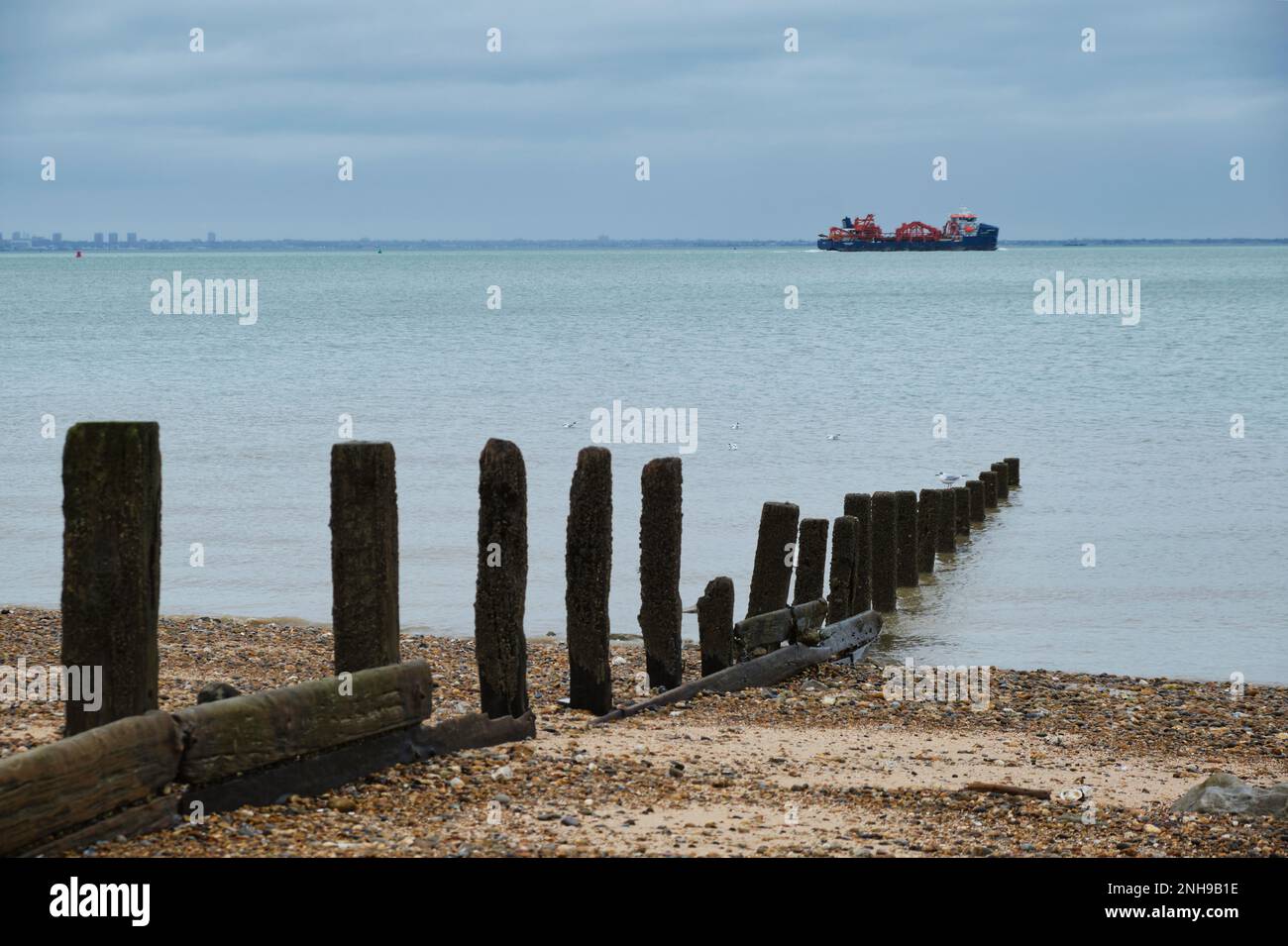 Sheerness beach, Isle of Sheppey in Kent in winter Stock Photo - Alamy
