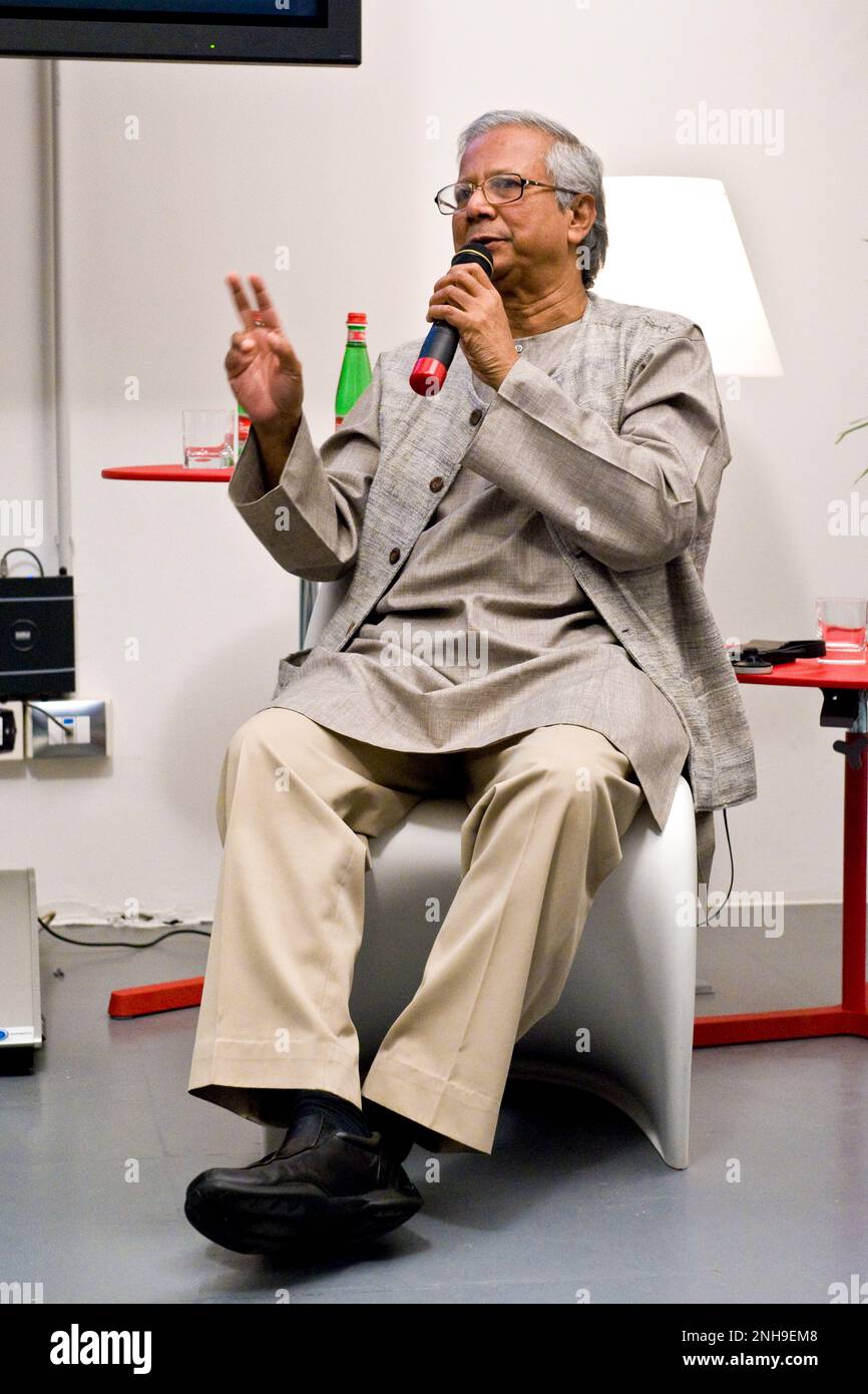 Yanus hi-res stock photography and images - Alamy