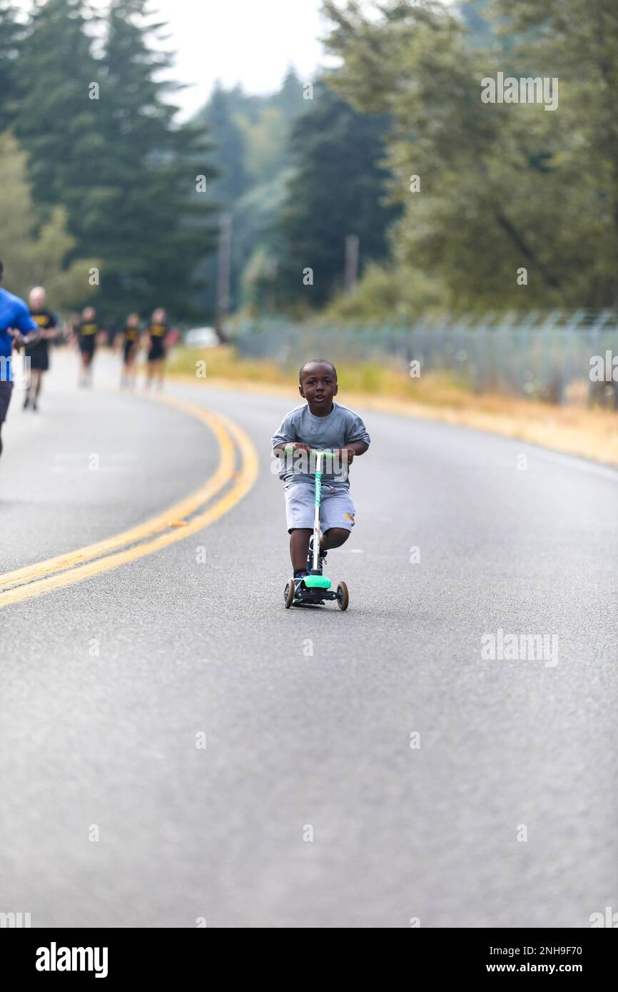 Soldiers and their families participated in the 7th Infantry Division ...