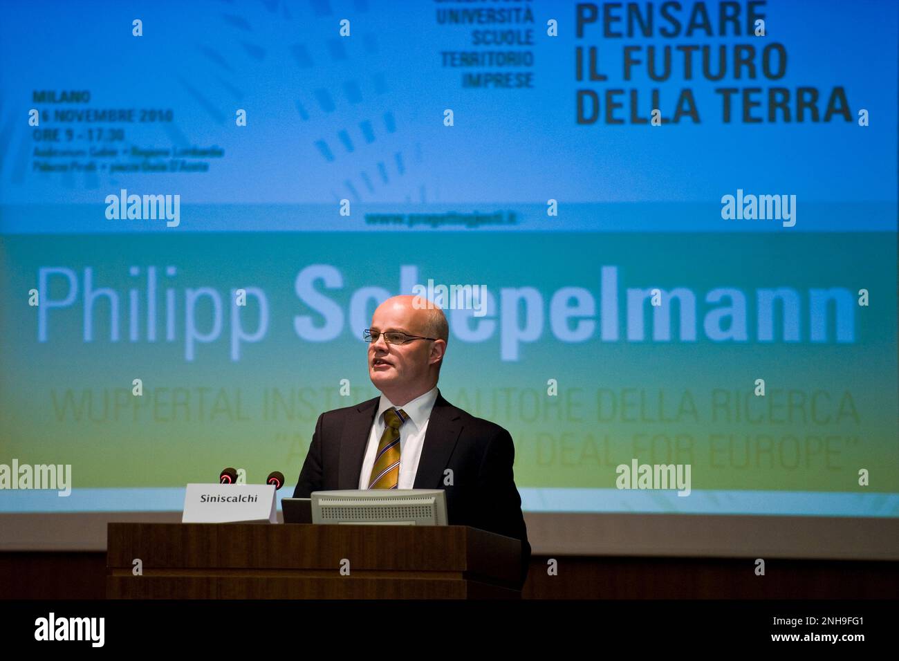 Philipp Schepelmann, Conference 'Progetto Gjusti', Milan 16.11.2010 ...