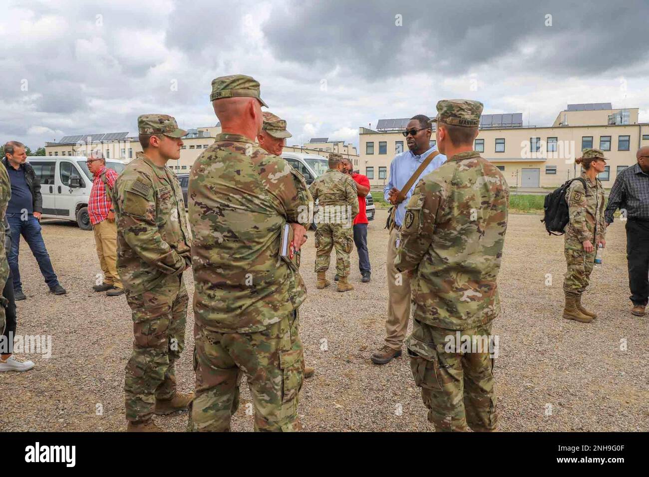 Sgt. Jacob Dacus, Staff Sgt. John Walsh, 1st Lt. Michael Manning, and ...