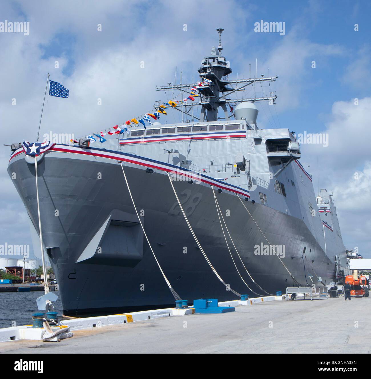 The future USS Fort Lauderdale (LPD 28) currently moored in Port ...