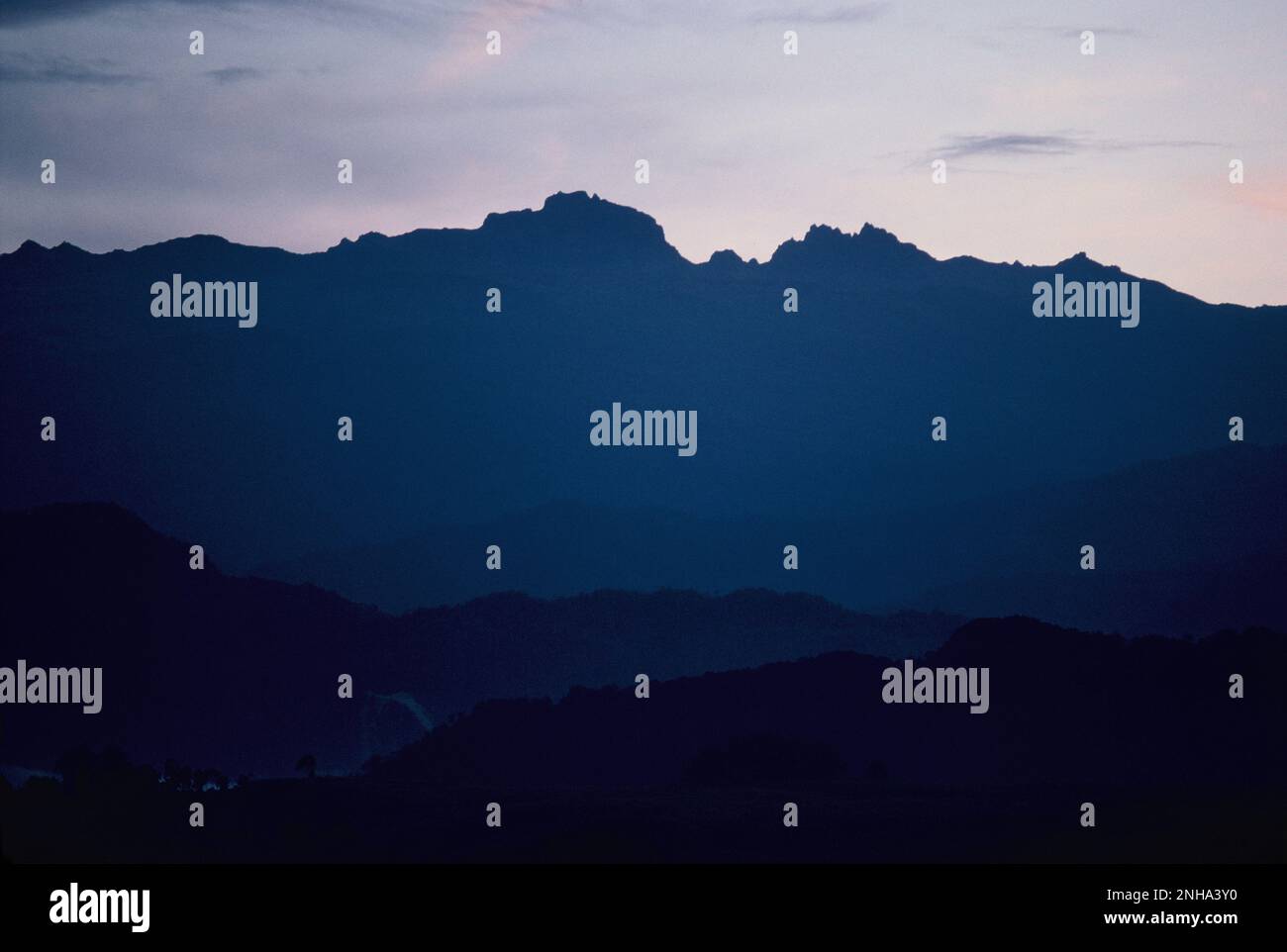 Papua New Guinea. Southern Highlands. Mountain range Stock Photo - Alamy
